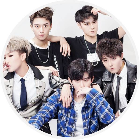 دانلود آهنگ T.O.P از Fanxy Red با کیفیت اصلی و متن | موزیک باران